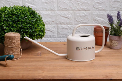 simpa 1.1L Matt Cream Watering Can with Long Easy Pour Spout