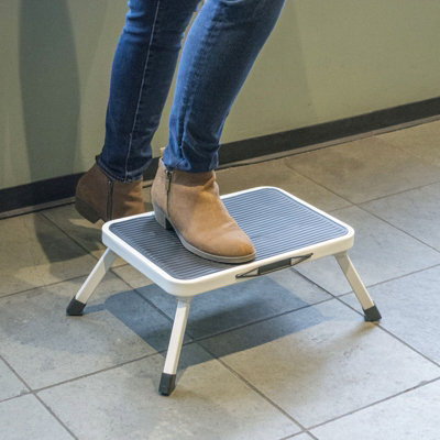 Single Step Folding Caravan Stool Steel Non Slip Mat Ladder Van ...