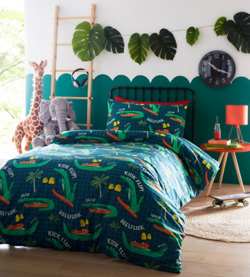 Skater Gator Double Duvet Cover and Pillowcases Set | DIY at B&Q