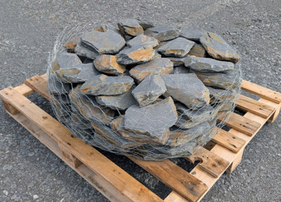SLATE MINI ROCKERY & POND STONES