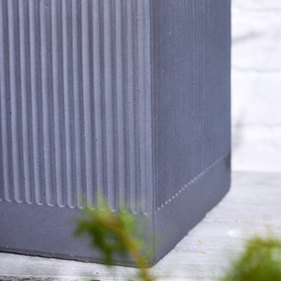 Small Slate Grey Ribbed Finish Fibre Clay Indoor Outdoor Garden Plant ...