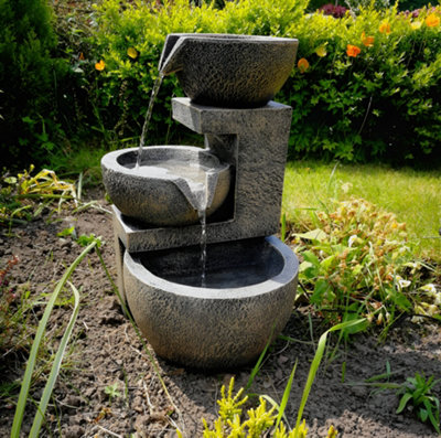 Smart Garden Solar Genoa Cascade Oriental Garden Water Feature Fountain