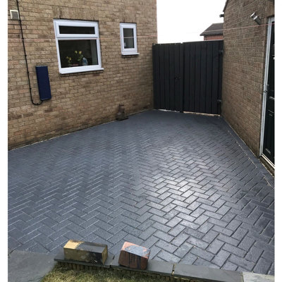 Smartseal - Block Magic -Dark Grey (25L) - A Re-colouring Block Paving ...