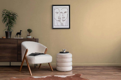Smooth Saffron Matt Wall and ceiling paint - 1 litre