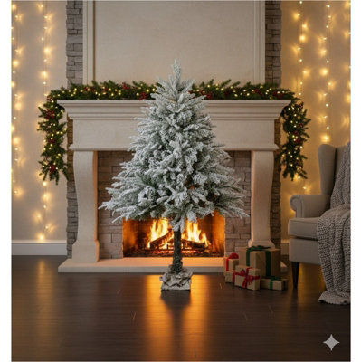 Snowy Half Parasol Artificial Christmas Tree - Realistic Xmas Tree with ...