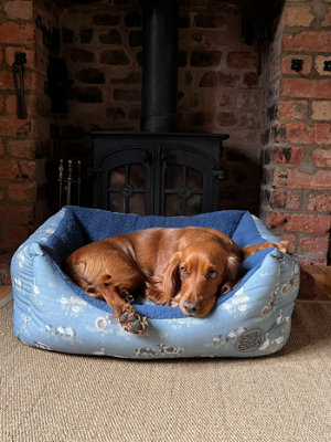 Snug and Cosy Farmyard Blue Rectangle Bed 107cm