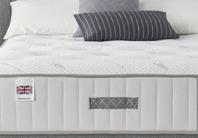 Somnior Austin Divan Bed Set with Midnight Pocket Sprung Mattress and ...