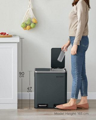 SONGMICS Kitchen Bin, 2 Compartments Double Bin for Recycling and Waste ...