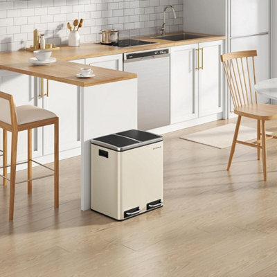 SONGMICS Recycling and Waste Pedal Bin - Double Compartment Kitchen Bin ...