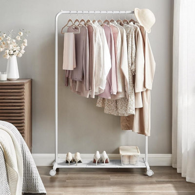 SONGMICS Rolling Clothes Hanging Rack, Clothes Rail, Metal Laundry Rail ...