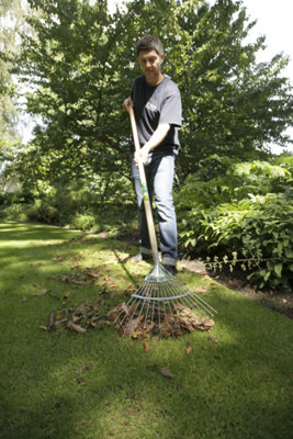 Spear & Jackson 3982KEW Kew Gardens Collection Neverbend Stainless Lawn ...