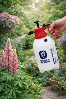 Spear & Jackson Pressure Sprayer 2Lt