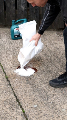 Spill-Aid Power Absorber - 30 Litre Powder Absorbent for All Spills