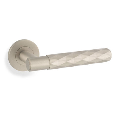 Spitfire Lever Diamond Cut on 50x6mm Rose - Satin Nickel