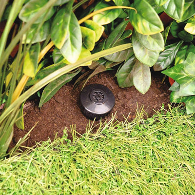 Sprinkler Head Design Key Holder - Outdoor Garden Hardwearing Plastic ...