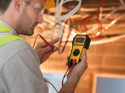 STANLEY Intelli Tools FatMax Smart Digital Multimeter