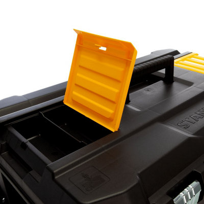 Stanley - STST1-80150 Essential Rolling Tool Chest with Metal Latches 50L