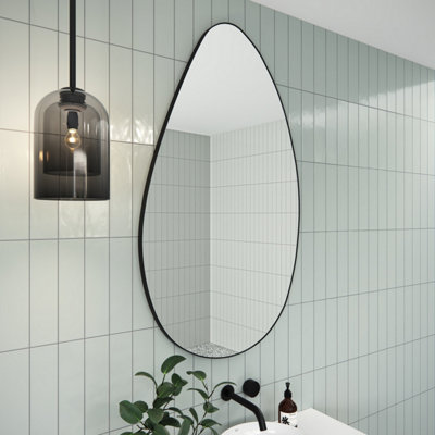 Starla Pebble Mirror - 1200 x 700 - Black