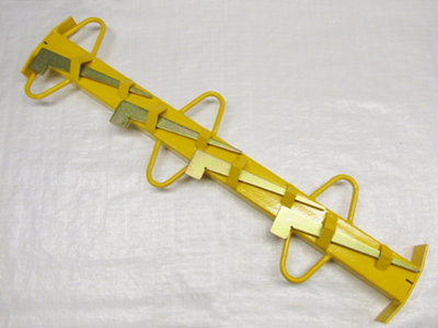 STEEL FENCE STRAINER CLAMP 1.22M (WIRE MESH STOCK STRAINING)