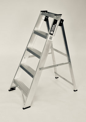 Sterk Systems Aluminium 5 Tread Builders Step | DIY at B&Q