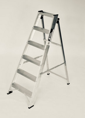 Sterk Systems Aluminium 6 Tread Builders Step | DIY at B&Q