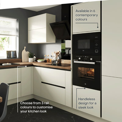 B and q handleless kitchen store