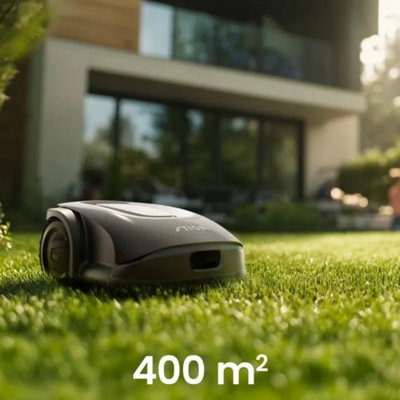 STIGA A4 AUTOMATIC ROBOT LAWN MOWER FOR GARDENS TO TO 400M2 AND TWO ...