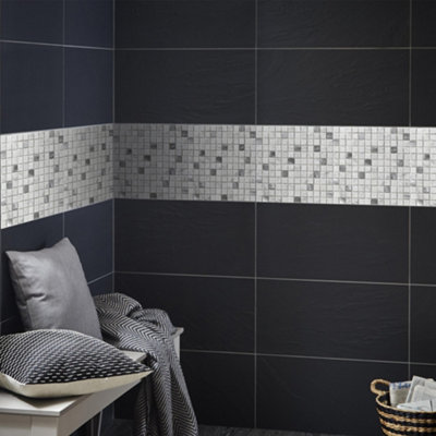 Stone Mason - Peel and Stick Mosaic Tile Sample