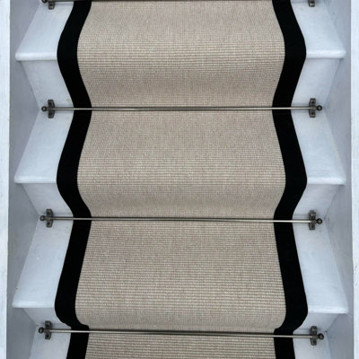 STONE QUALITY WOOL RUNNER WITH 100% COTTON BLACK BORDER 55 700