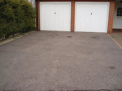 Stonecare4U - Black Tarmac Sealer (25L) - Professional Grade Tarmac ...