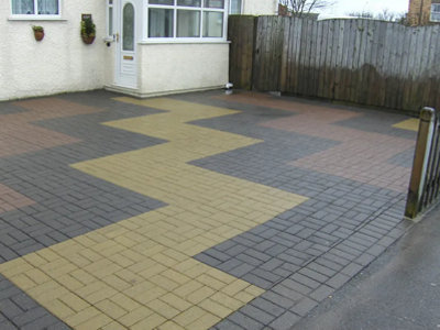 Stonecare4U Block Paving Cleaner (15L) - Easy Removal of Dirt, Moss ...
