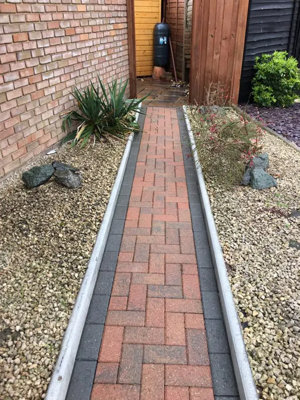 Stonecare4U Block Paving Cleaner (25L) - Easy Removal of Dirt, Moss ...