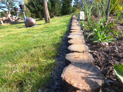 Stonewood Tree Log Brown Paving Edging (40pcs, 14.6Lm)
