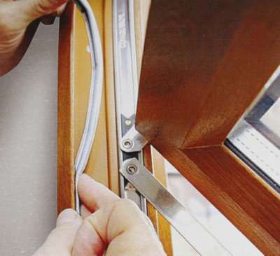 Stormguard uPVC Window or Door Bubble Seal Gasket Replacement Draught ...