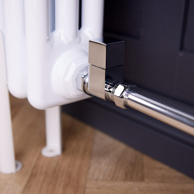 Straight Square Manual Radiator Valve Pack 15mm x 1/2 inch Chrome Finish