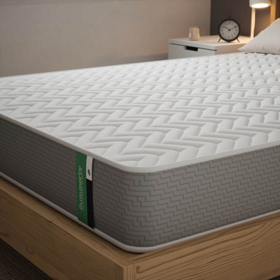 Summerby Sleep Coil Spring and Comfort Foam Hybrid Mattress Double: 135 ...