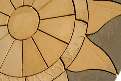 Surya Circle Patio Paving Kit Plus Squaring Off Kit Antique Grey & Barley