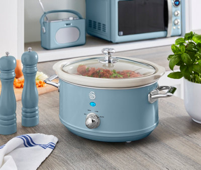 Swan Retro Blue 3.5 Litre Slow Cooker