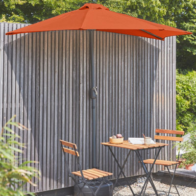 sweeek - 2.5m round half parasol for balcony Calvi Terracotta