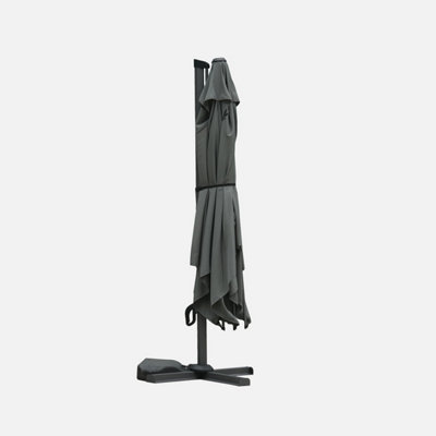 sweeek - Offset parasol ETRETAT square 3x3m khaki