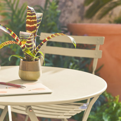 sweeek - Round folding metal bistro garden table with 2 chairs Emilia ...