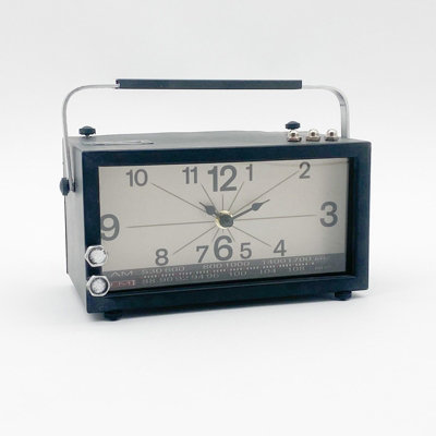Table Clock - L11 x W20 x H15 cm