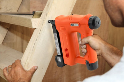 Tacwise 12V 191 Cordless Nail Staple Gun Type 91 Staples 18g 180 Nails ...