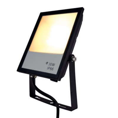 TCP SMART OUTDOOR FLOODLIGHT RGBCCT ADJUSTABLE COLOUR AND TEMPERATURE ...