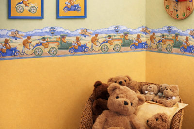 TEDDY BEAR SHAPED NURSERY CHILDRENS WALLPAPER BORDER SELF ADHESIVE 5m X ...