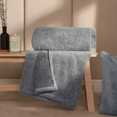 Teddy Fleece Blanket Throw Over Bed Marl Large Decorative | DIY at B&Q