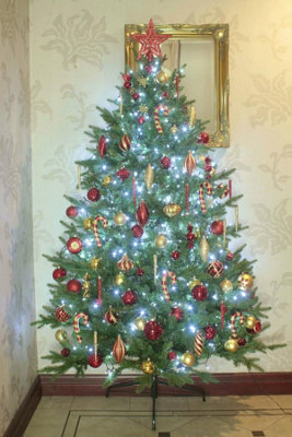 The 6ft Woodland Pine Half Tree with hinged branches