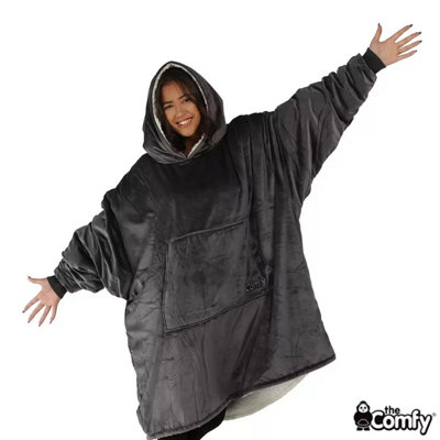 The Comfy Original Wearable Blanket in Charcoal | DIY at B&Q