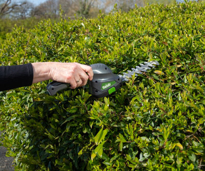 The Handy THGSS 3.6v Lithium-Ion Cordless Shrub Shear & Grass Blades