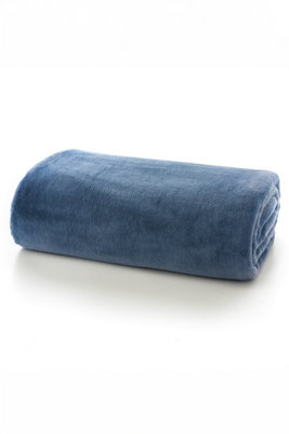 The Lyndon Company Hardwick Heavyweight Supersoft Fleece Throw